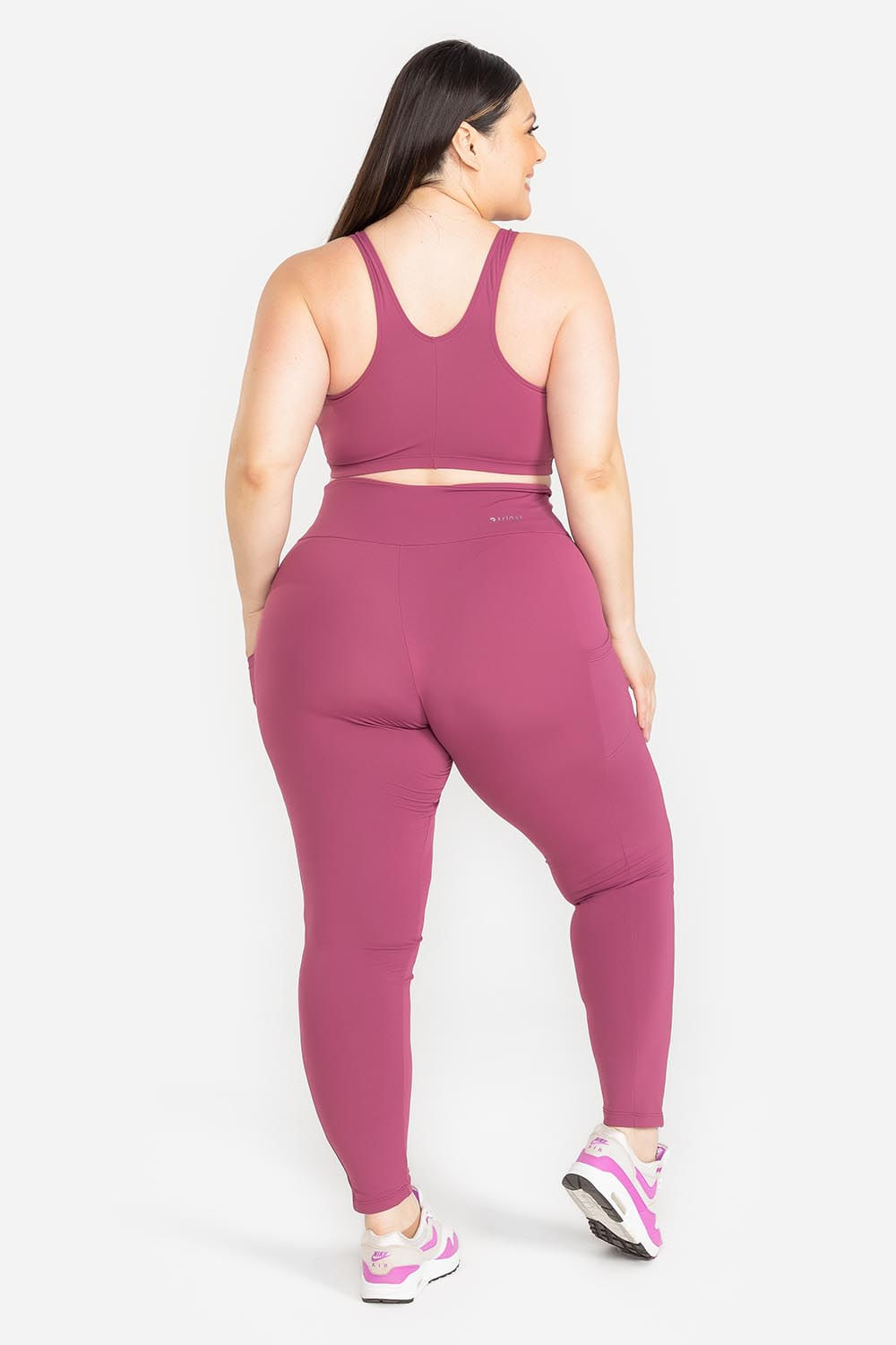 Calça Legging Plus Nakay com Bolsos VERÃO24 - Viena - Trinys